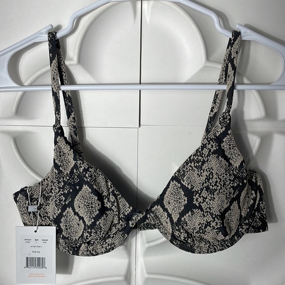 Andie | Swim | Nwt Andie Swim Sicily Snake Bikini Top | Poshmark
